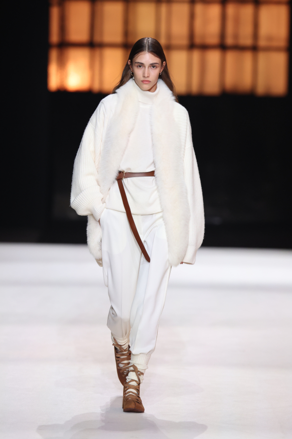 Το ταξίδι του κασμιρένιου fashion show fw 2023 της Falconeri